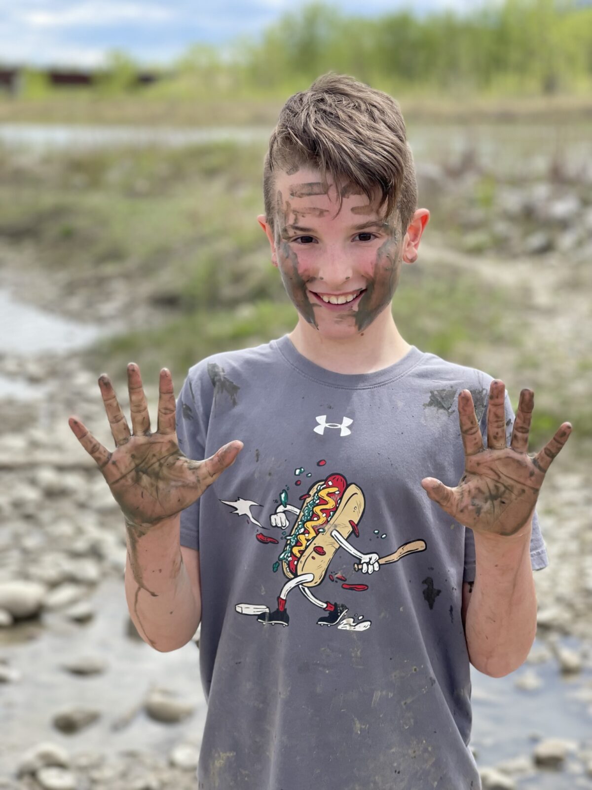 Mud Slinging – Academy in the Wild